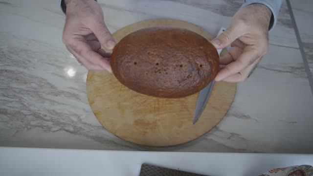 Рижский ржаной хлеб на закваске 100% влажности.