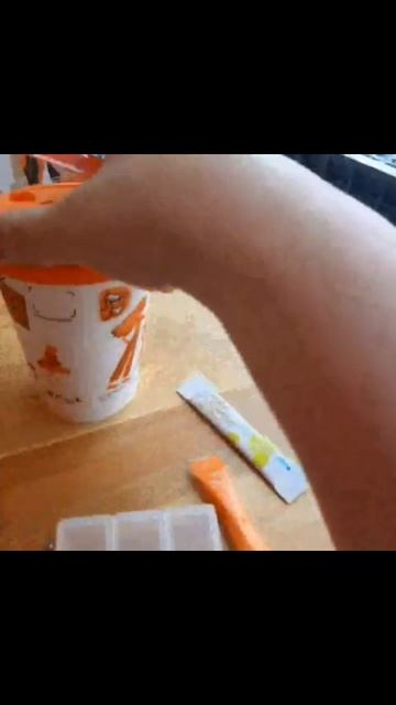 Заказала себе сырнички со сгущенкой....😋