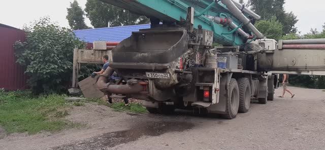 ДЕЛАЕМ ОПАЛУБКУ. ЗАЛИВАЕМ ФУНДАМЕНТ. БЕТОНОНАСОС