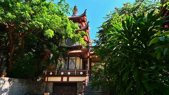 Long Son Pagoda, Nha Trang, Vietnam