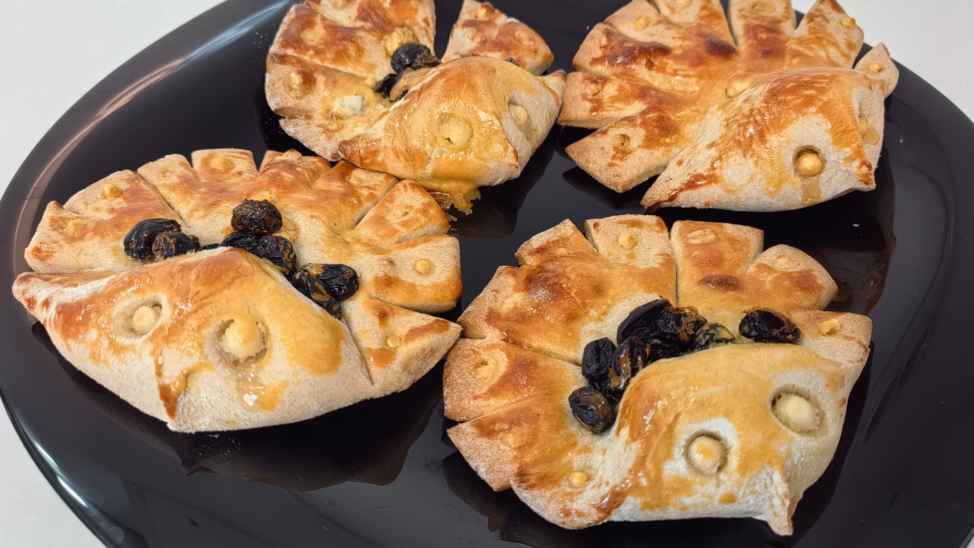 Жаворонки ржано-пшеничные. Рецепт жаворонков - признак весны. Поделки из теста