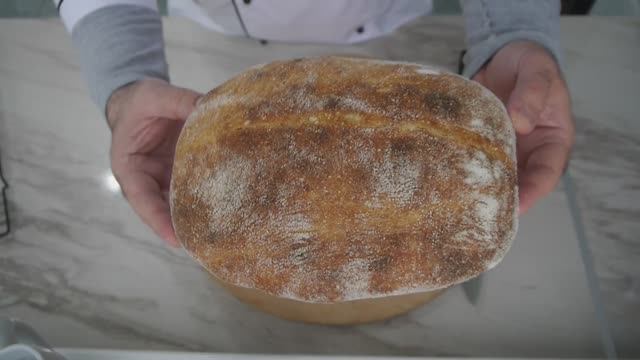 Французский деревенский хлеб на закваске