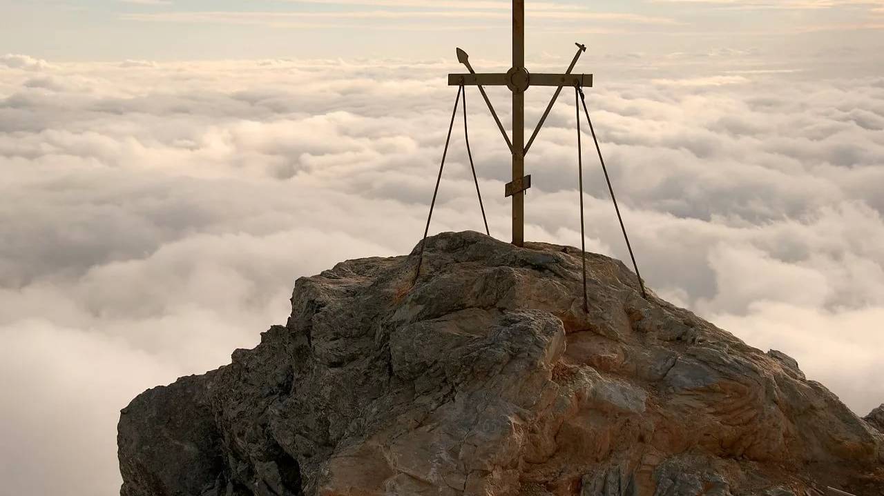 Читаем тропарь Кресту.  #перевод