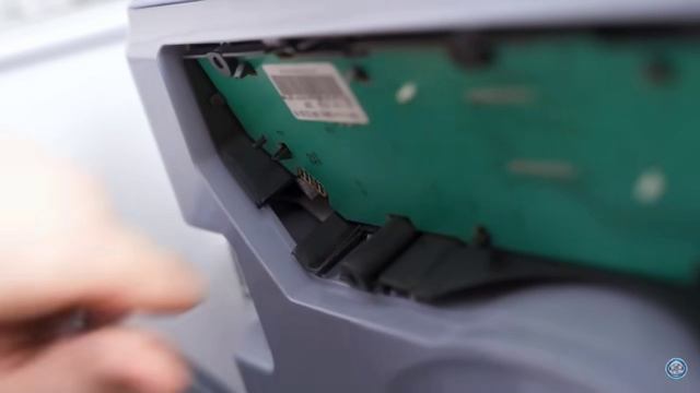 А ДУМАЛИ ЧТО ЭТО ХОРОШАЯ СТИРАЛКА 😲 ОШИБКА стиральной машины