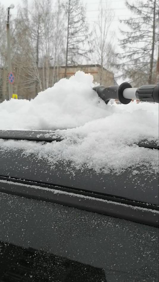 Погода шутит! Средний Урал засыпало снегом! #shorts