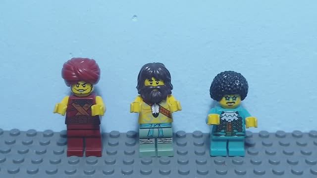 лего фегурки 3 мастеров стихий из нинзяго.