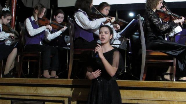 21. Романс Женьки "Жди меня" из оперы «Зори здесь тихие». Музыка К. Молчанова, слова К. Симонова