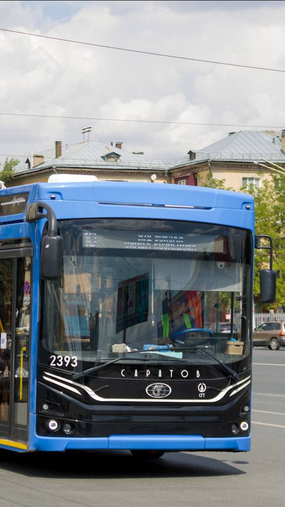 🟡В главных ролях троллейбусы🟡