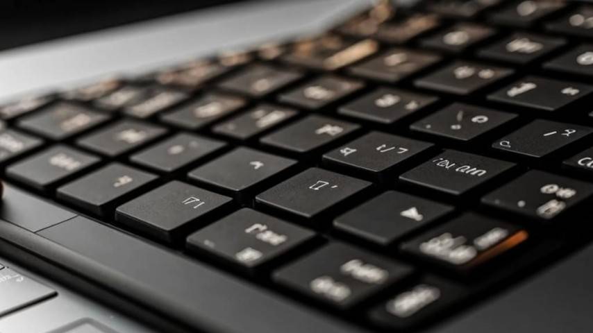 Как заменить несъемную клавиатуру на ноутбуке