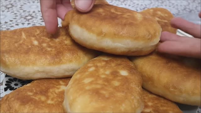 ЖАРЕНЫЕ ПИРОЖКИ с ГОРОХОМ. Воздушное быстрое тесто КАК ПУХ. НЕ НАДОЕДАЮТ НИКОГДА