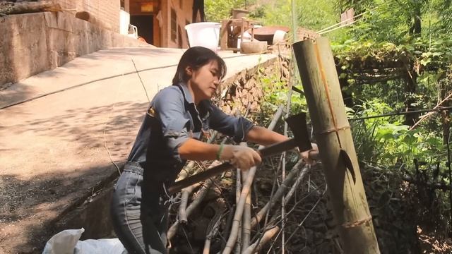 Девушка построила мини ГЭС