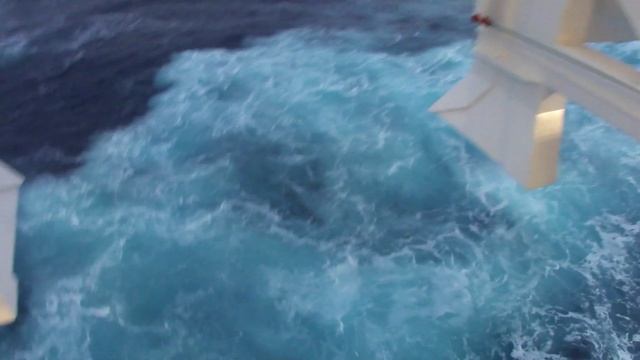 Круиз на Бермуды. Затонувшие корабли.