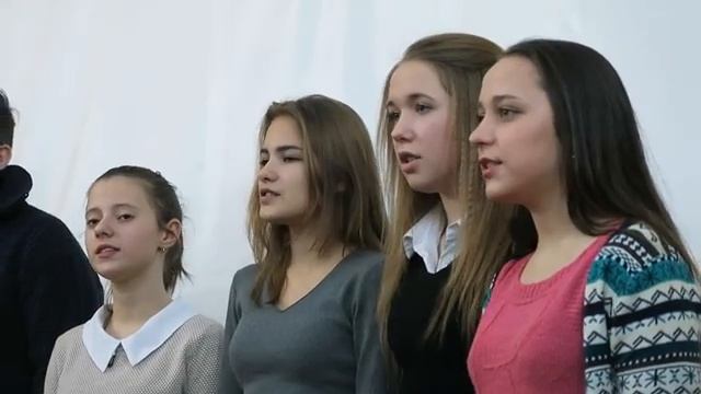 Шаповалов Егор и 8-А "Он не вернулся из боя" (песня В.Высоцкого)