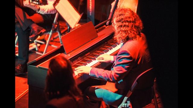 Alexey Starodubtsev - Te Amo