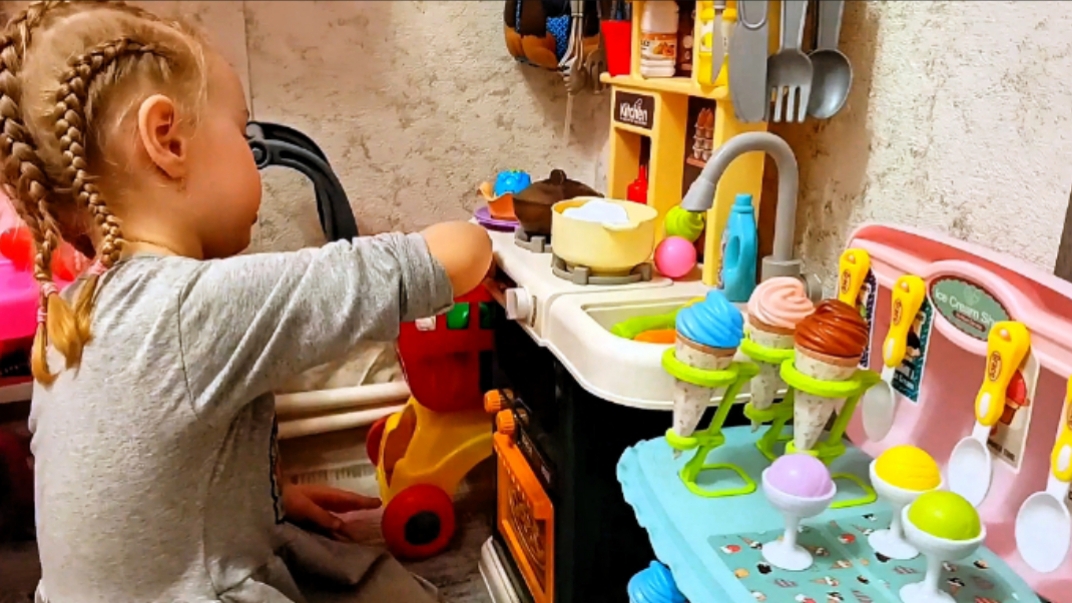 Кулинарный вечер: Милана готовит для мамы! #детинакухне #дети #родители# #вкуснаяеда #влог