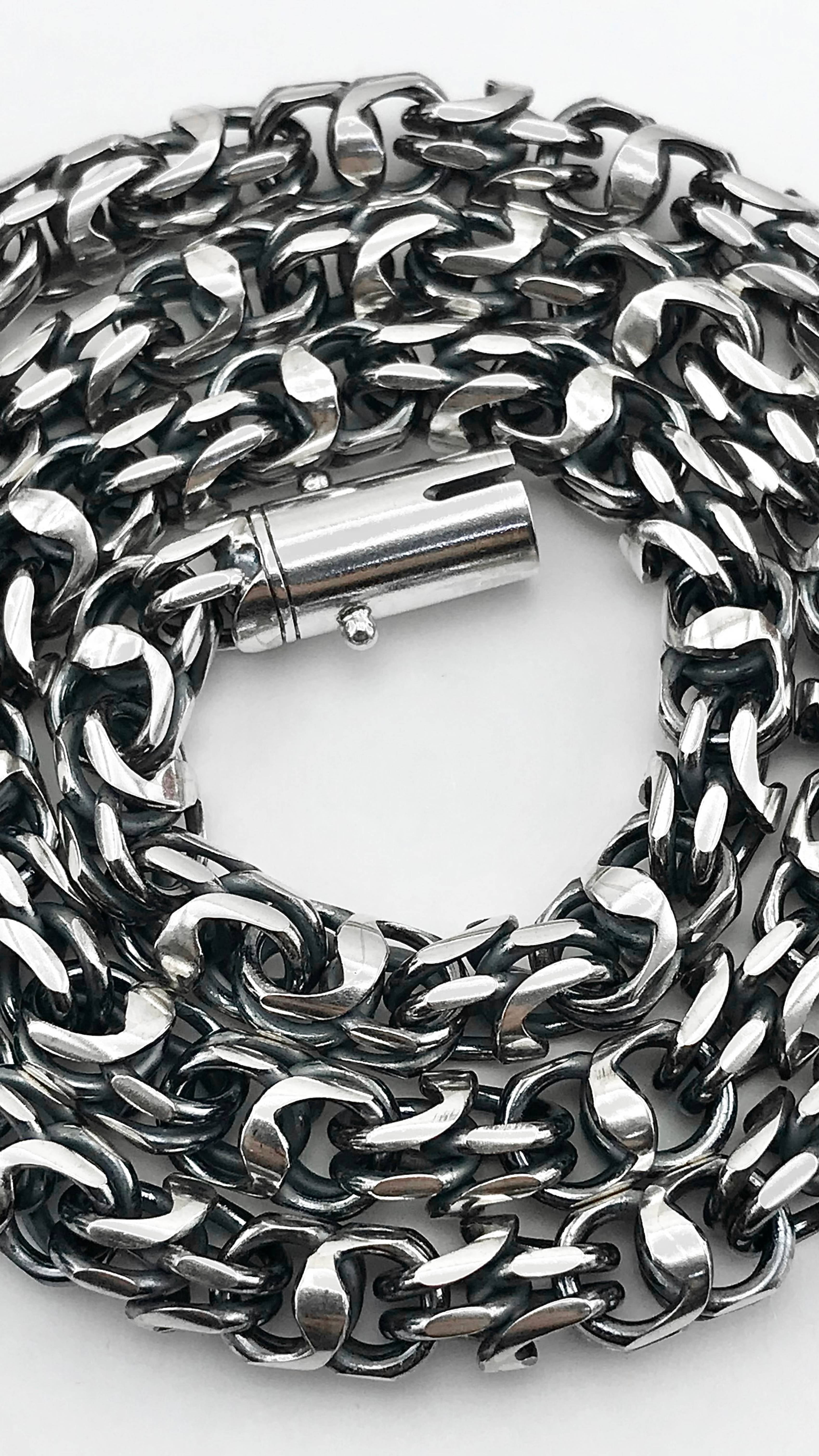 Серебряная цепь Милан 925 пробы, ширина 9,2 мм. 50, 55, 60, 65 см. Замок - круглая коробка.