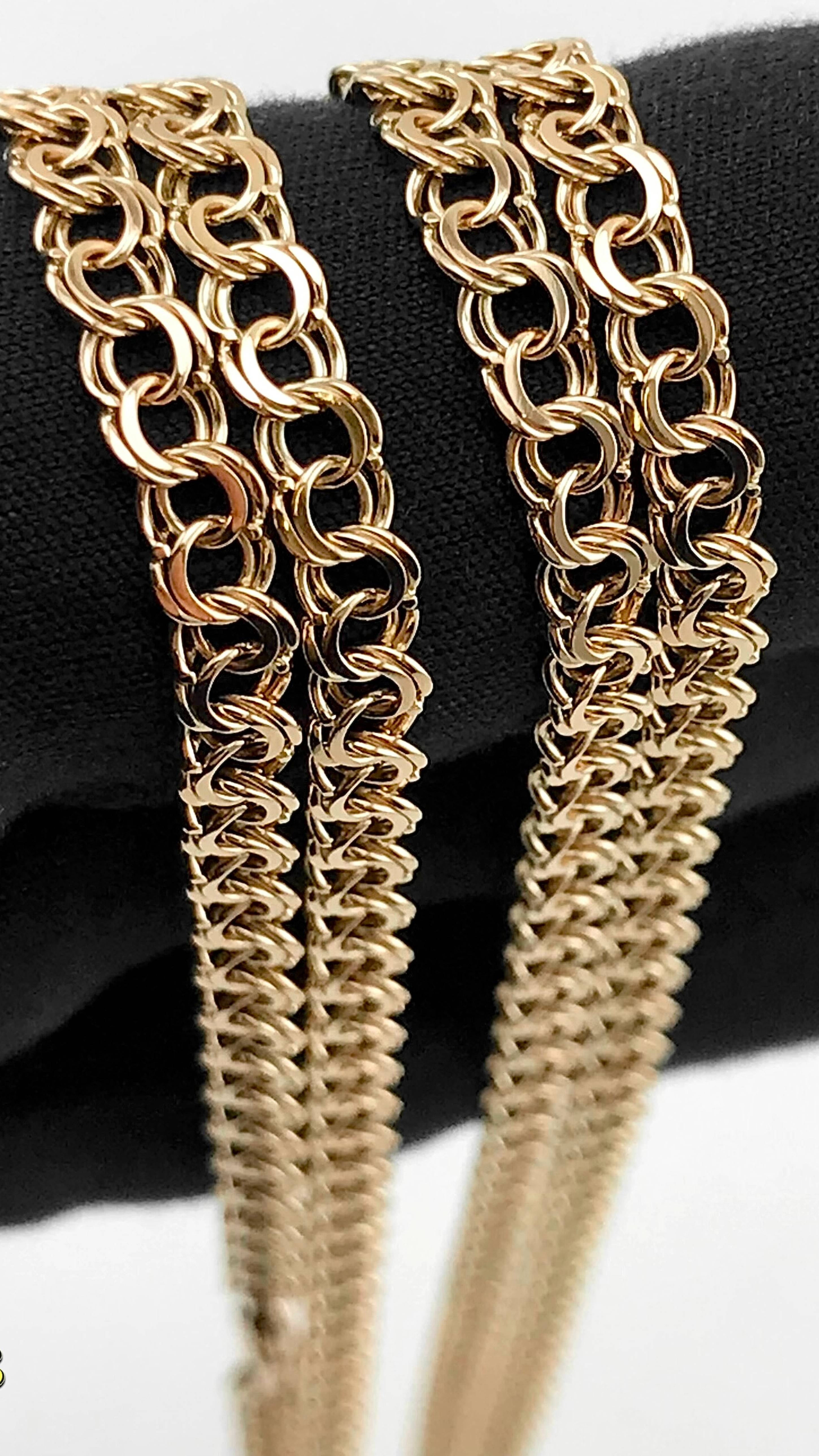 Две золотые цепи Бисмарк плоский 10 грамм с замком карабин проба 585