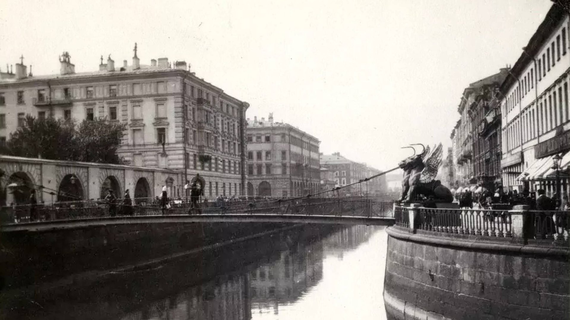 Вы были в Петербурге? Сможете узнать эти места на старых царских фотографиях?