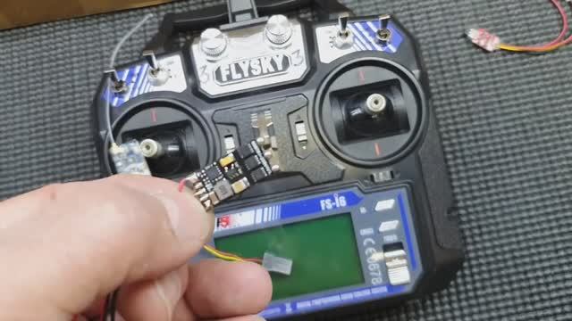 PML-6005 "Як-12А". Обзор радиокомпонентов. Видео 3.