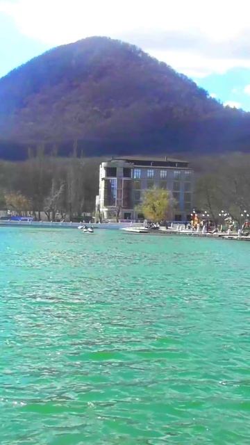 Курортного озера «30`Ка» в Железноводске