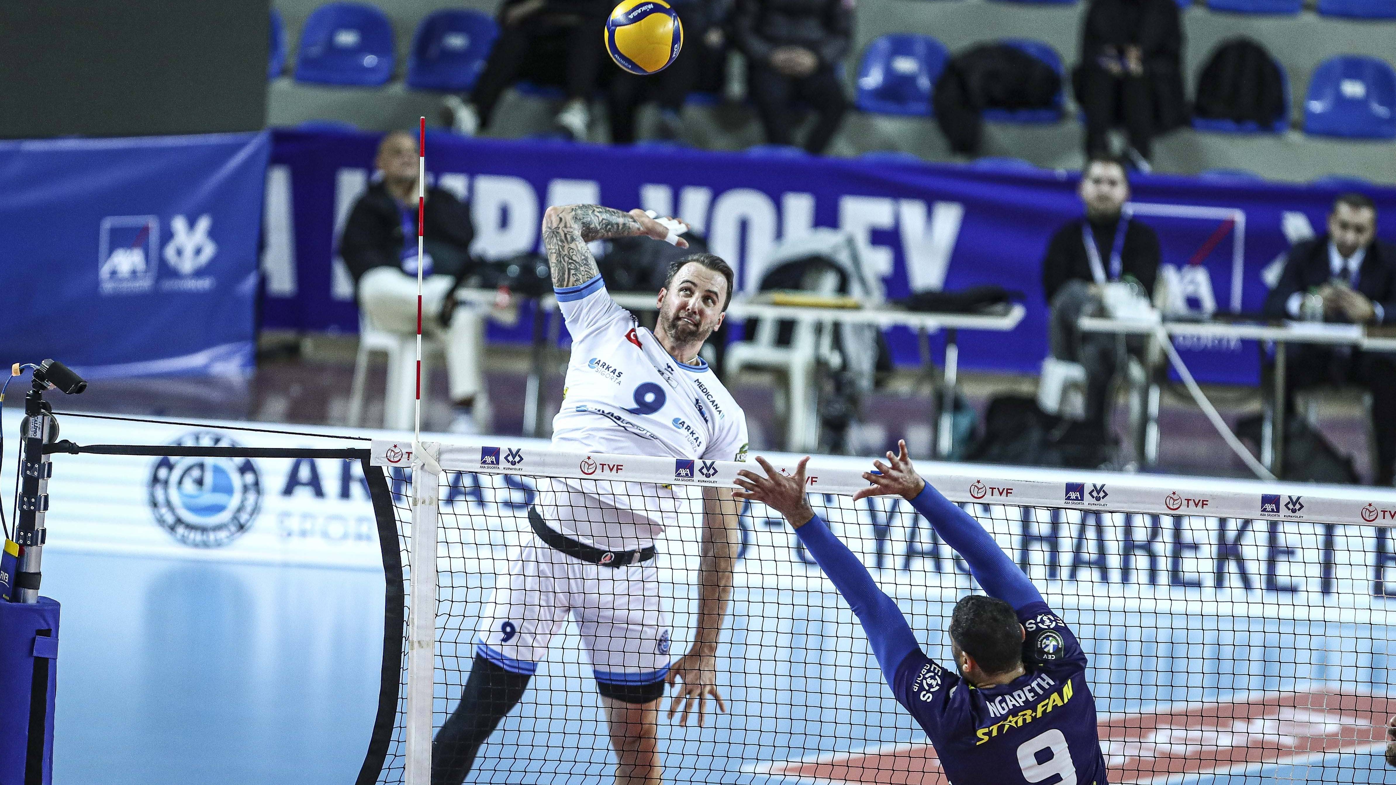 Волейбол. Кубок Турции. Фенербахче — Аркас Спор. 1/2 финала