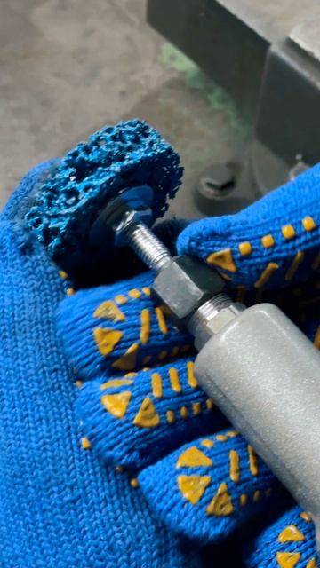 Круги зачистные коралловые со съемной оправкой | БАЗ