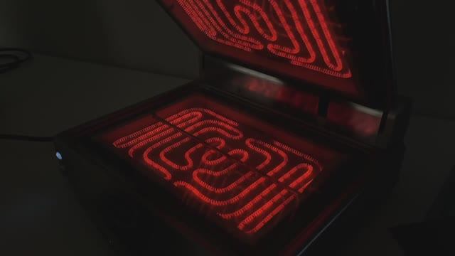 СТЕКЛОКЕРАМИЧЕСКИЙ ГРИЛЬ SPIDOCOOK СЕРИИ POWER