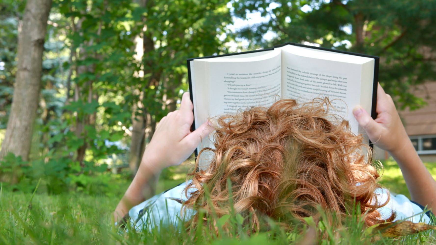 Евгений Онегин Глава 1 (5-10). Читает Тимофеев Денис