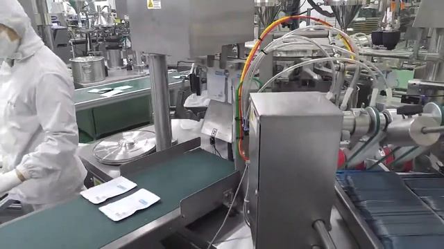 Автомат для фасовки порошков, БАДов, специй в готовый пакет дой-пак, пауч-пак, шнековый дозатор