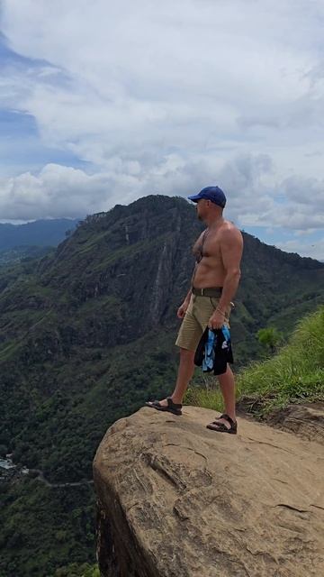 Я на яву видел то, что многим даже не снилось