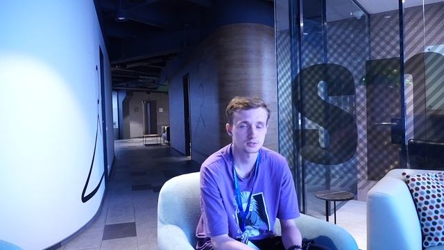 Студент Максим