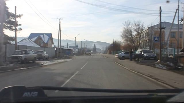 Едем с Андреем по Горно-Алтайску по каким-то делам форумским / 2011 г.