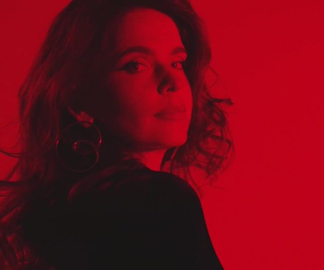 ВО ВЛАСТИ ИСКУШЕНИЯ // INTRO