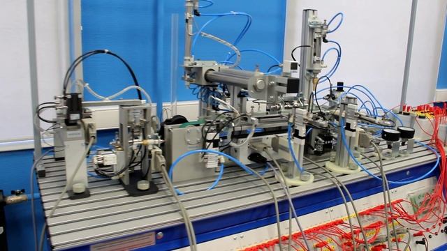 Виртуальная экскурсия в зону под вид работ «Мехатроника и гидропневмоавтоматика»