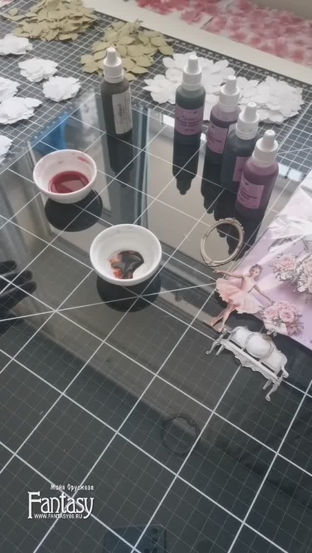 Окрашивание цветов капельными красками Fantasy