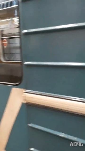 Вагон 81-717.5 №10168 на ст. "Каховская" #Номерной #метро #поезд #train #subway #Мосметро #ab96