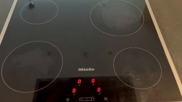 Индукционная плита