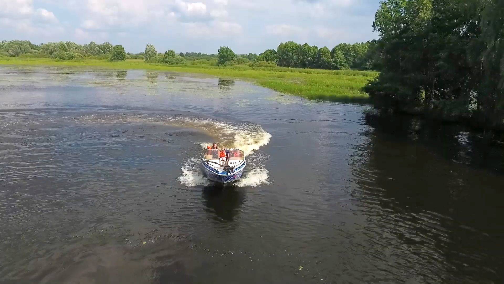 База отдыха «Щукино»: прогулки на катере