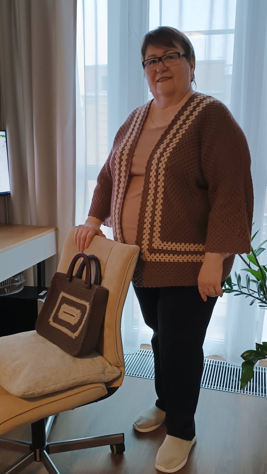 Кардиган готов . Видео обзор готовой работы .