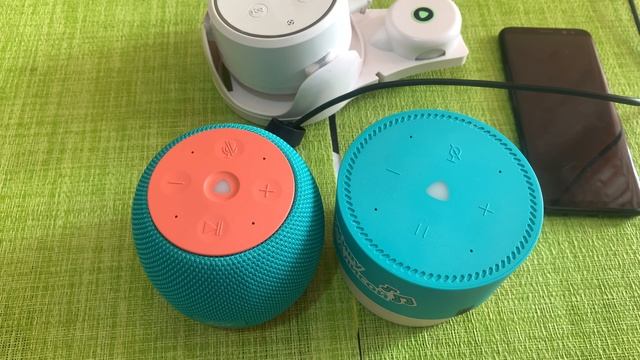 Яндекс и Алиса играют одну музыку на мини и Fiero Hi