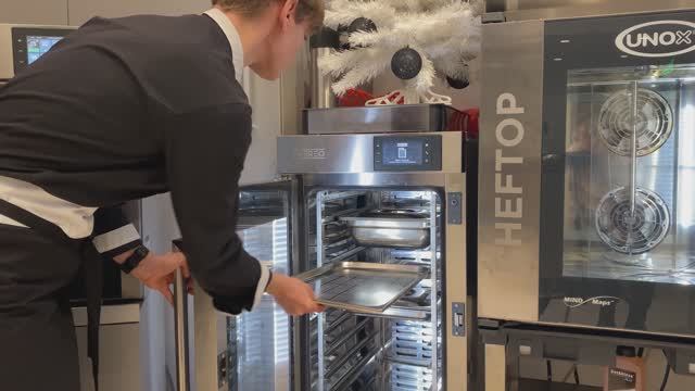 ГОРЯЧИЙ ХОЛОДИЛЬНИК EVEREO ПРЕИМУЩЕСТВА UNOX