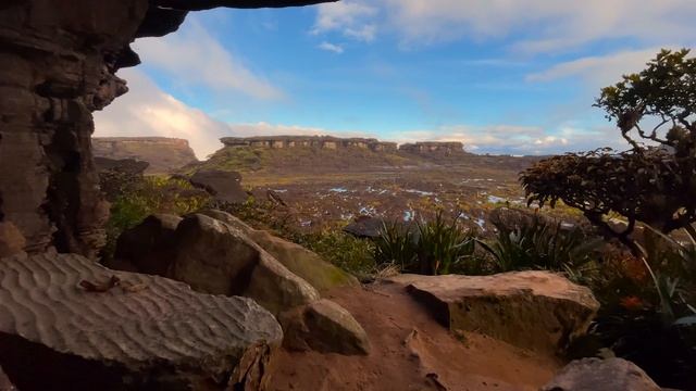 РОРАЙМА. Затерянный мир. 2023