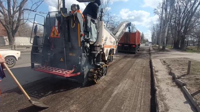 13. Старт сезона работ по ремонту автодорог