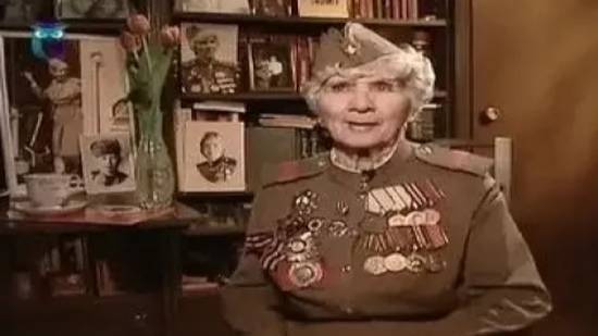Зинаида Иванова - в 14 лет она сбежала на фронт и стала воспитанницей 1247-го стрелкового полка