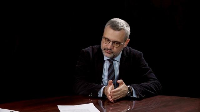 Дипломатия и религия: подкаст «Пере-talk-и» c В.Р.Легойдой