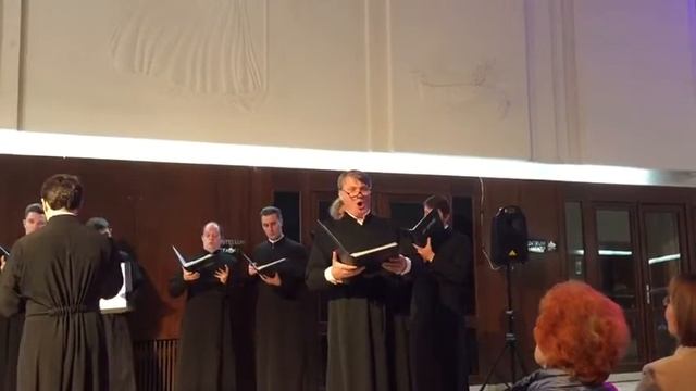 Концерт с Хором "Держава", солист Олег Усенко-Золотос.