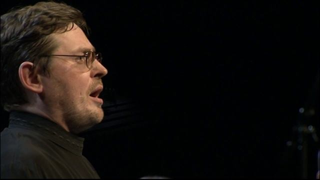 15 Русская народная песня «Вечерний звон» Солист Гр. Григорьев