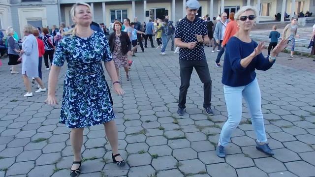 А по Волге вверх теплоход_август 2018