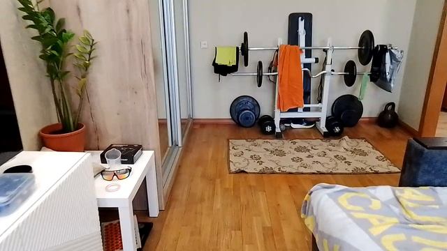 2025.03.26 Покинутая с утра квартира.