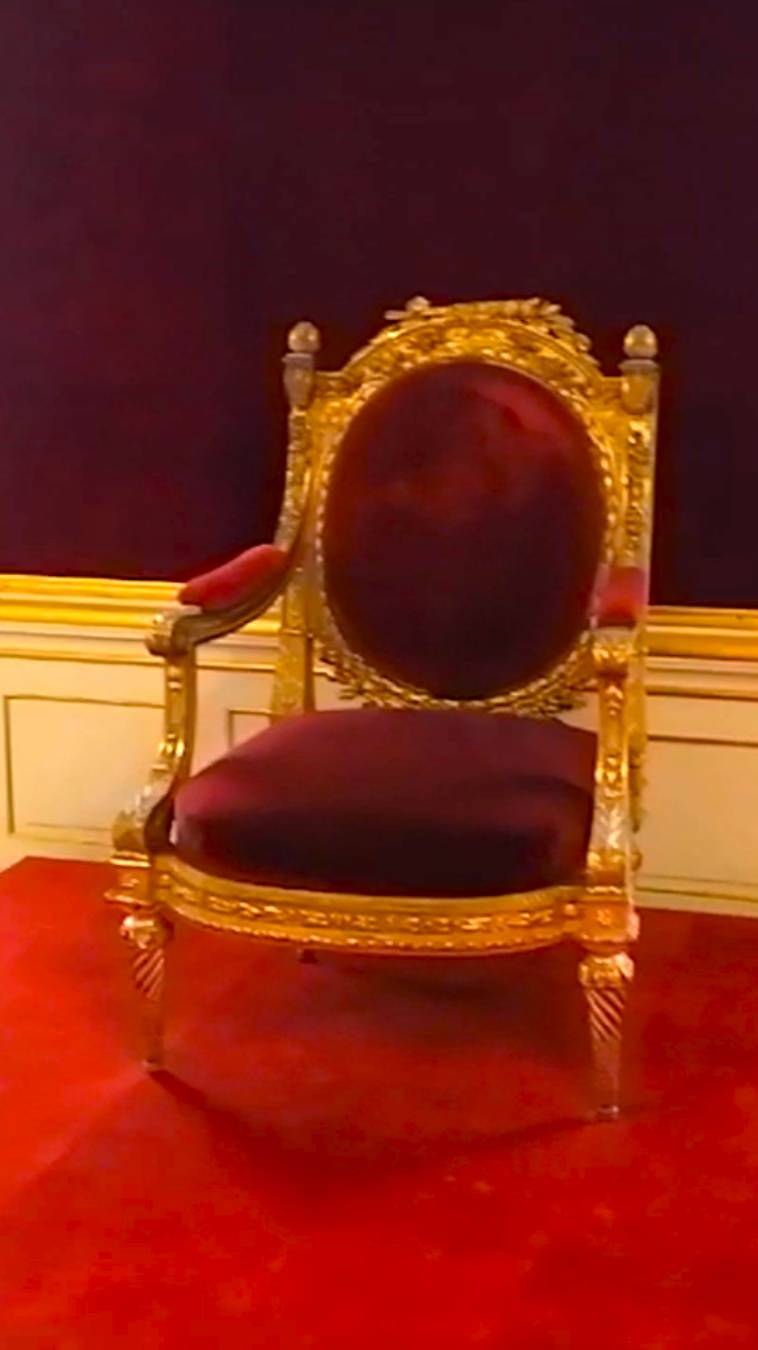 Гатчинский дворец — Тронная императрицы